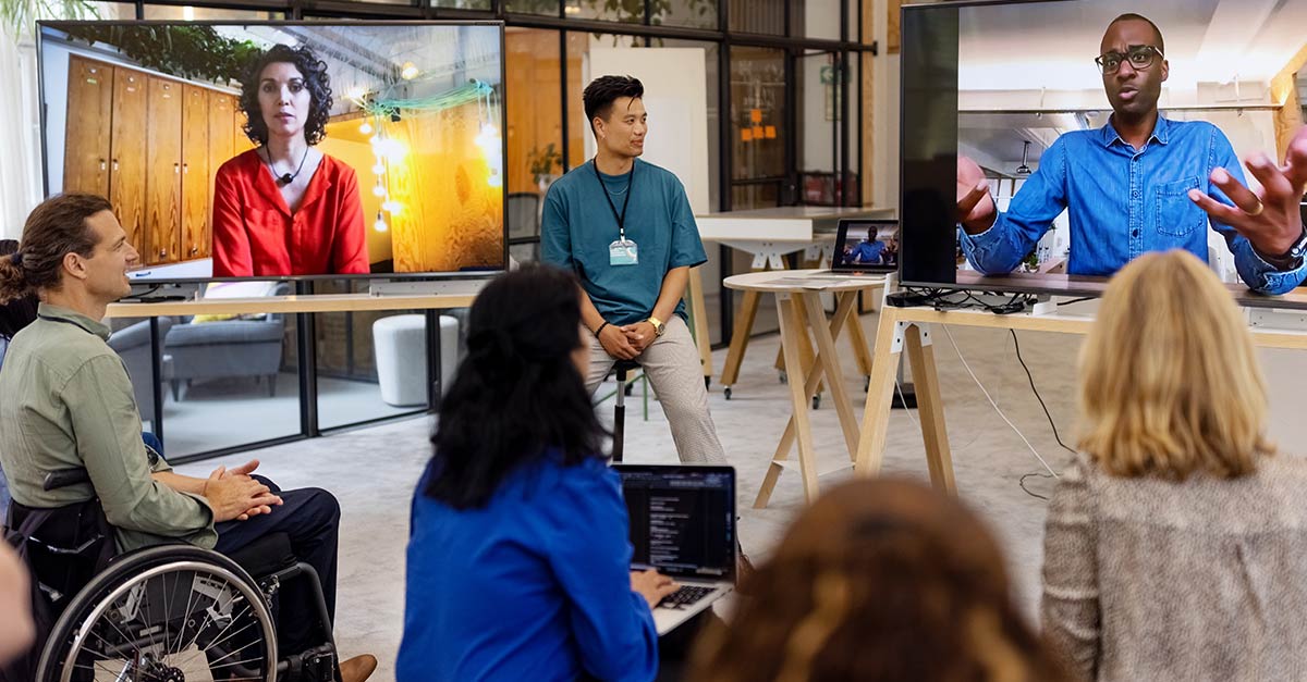 How hybrid work is impacting tech: Top trends every CIO should know ...