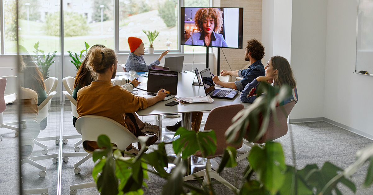 Persona-based approaches for employee onboarding, engagement and ...