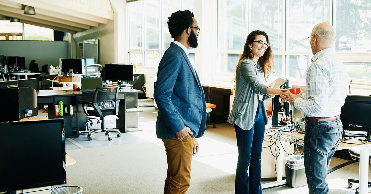 Finextra: How can employers encourage employees to return to the office ...